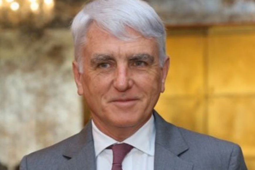 Serey Eiffel Philippe sort du silence avant la présidentielle : Ce qu ...